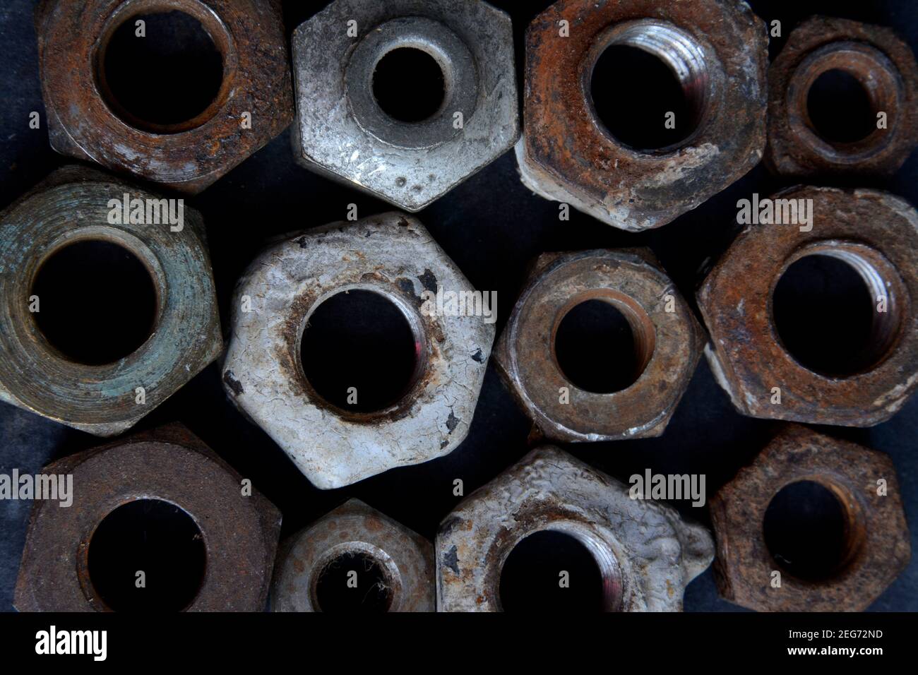 Empty nuts hi-res stock photography and images - Alamy