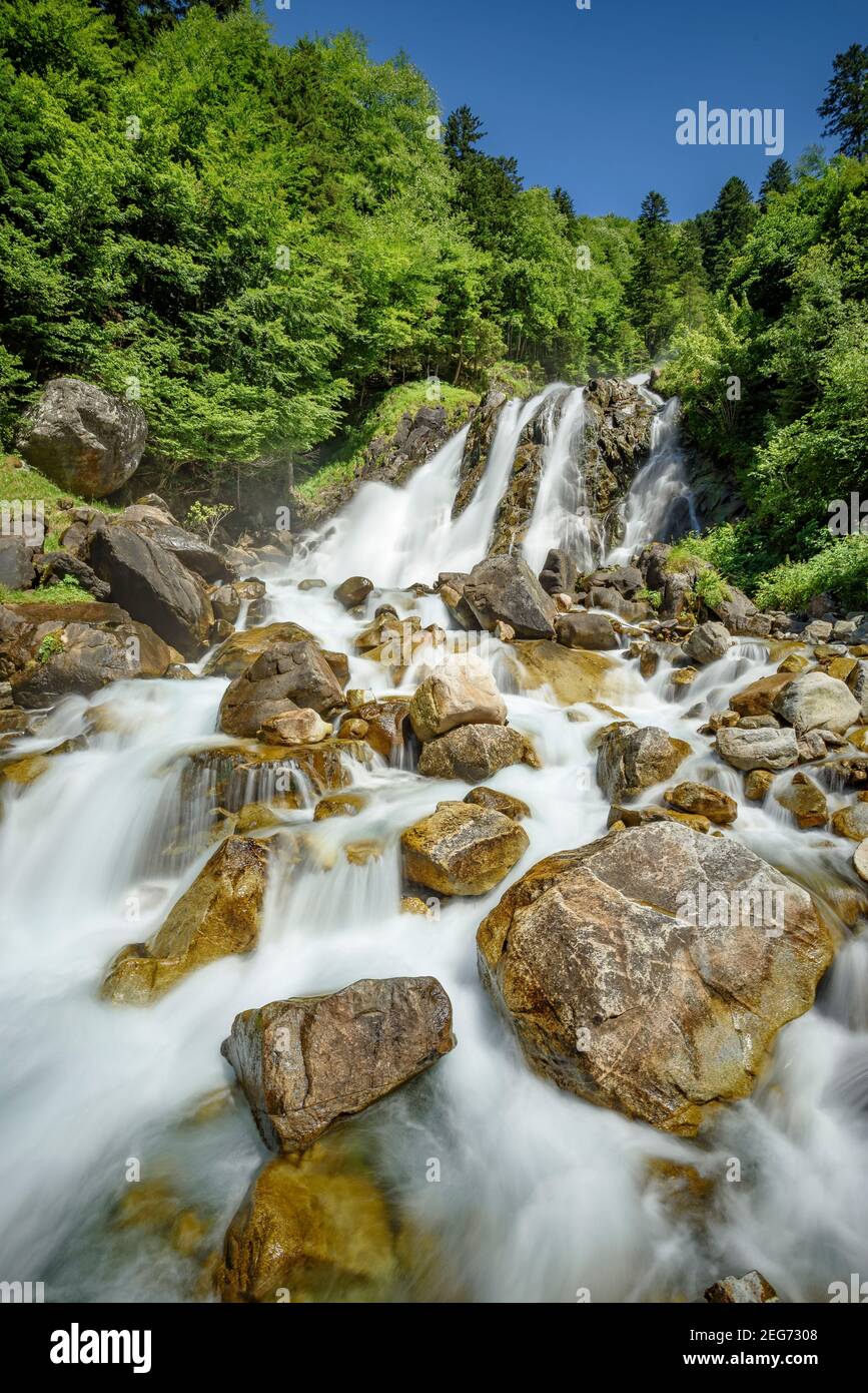 Lutour cascade hi-res stock photography and images - Alamy