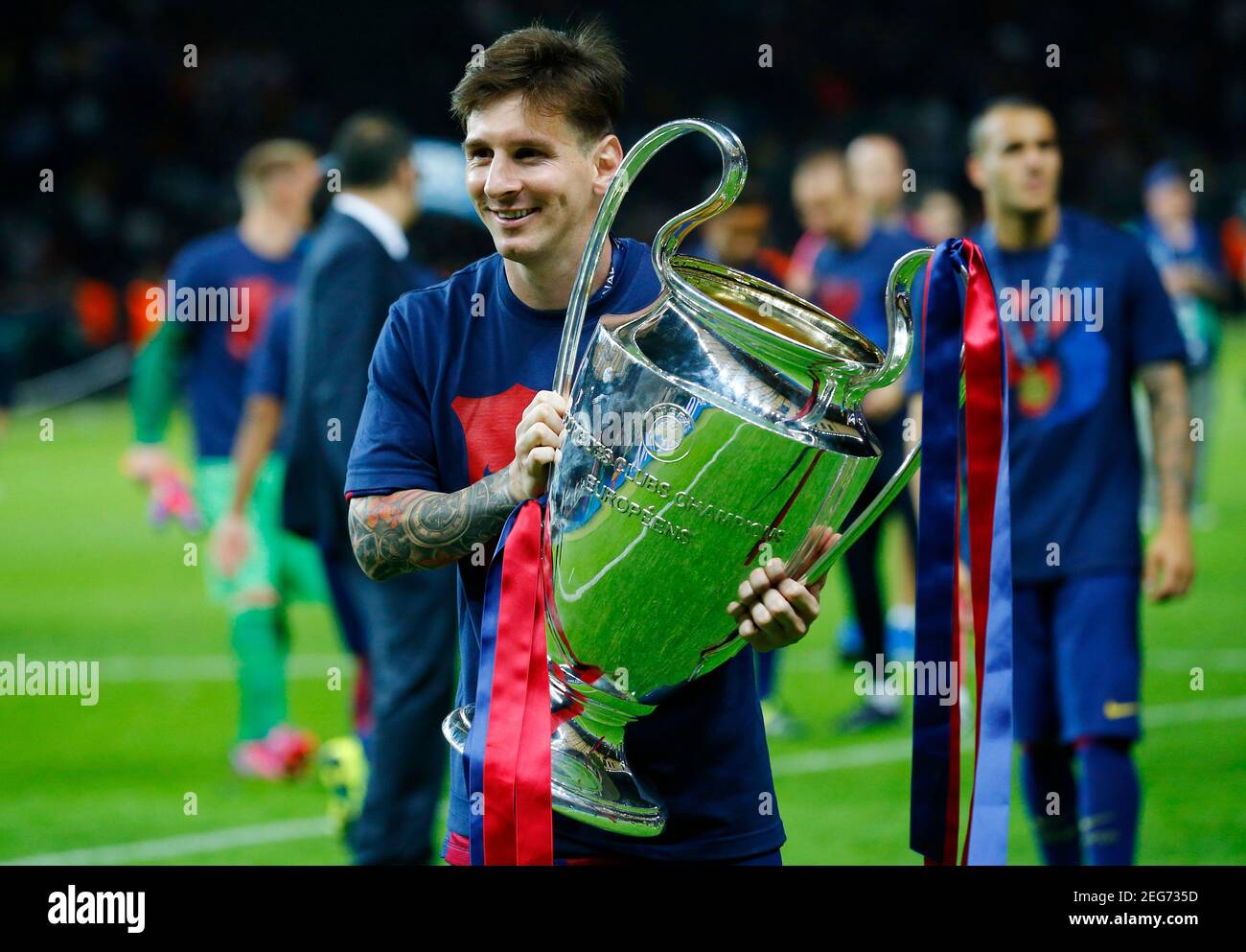 Barcelonas lionel messi celebrates winning uefa champions league hi-res ...