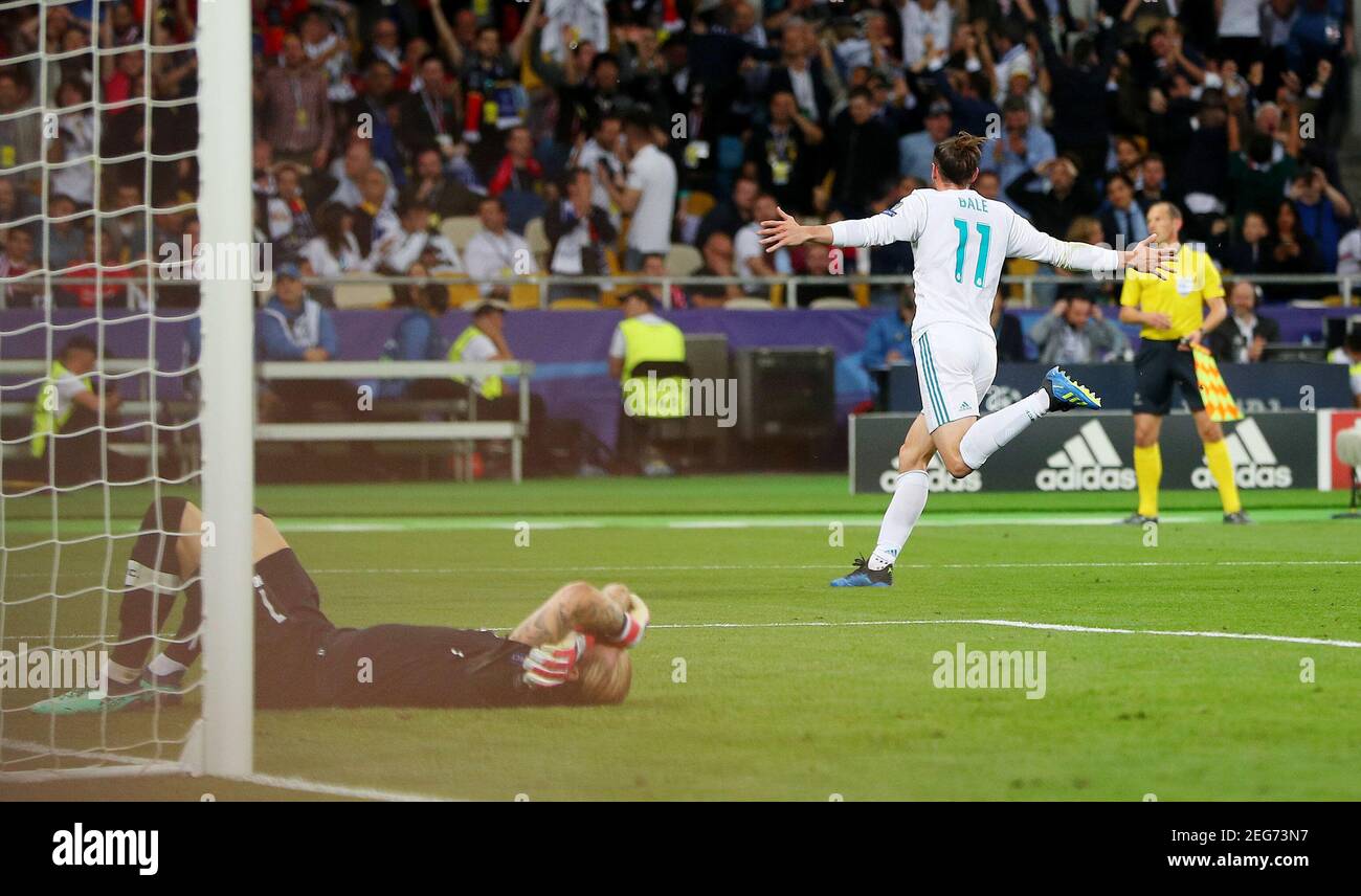 Karius bale hi-res stock photography and images - Alamy