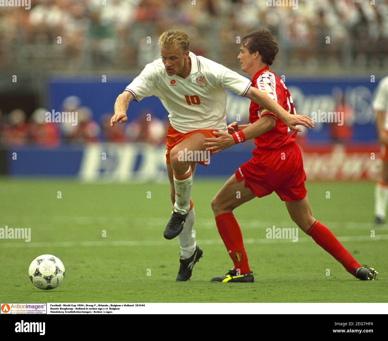 Dennis Bergkamp Holland High Resolution Stock Photography and Images ...