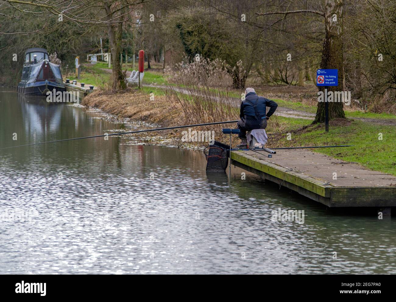 Seated angler hi-res stock photography and images - Alamy