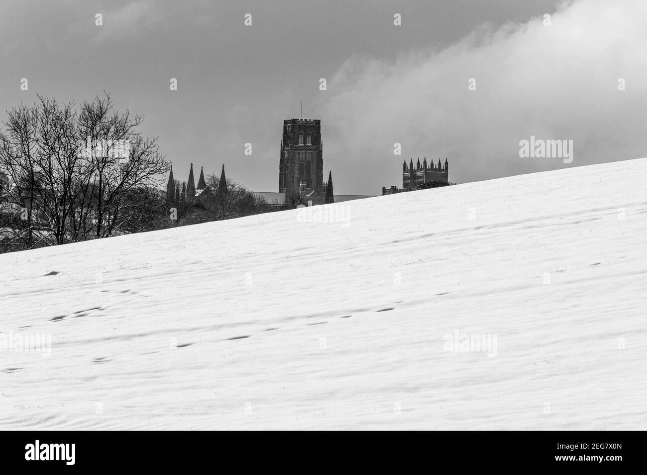 Durham cathedral winter Black and White Stock Photos & Images - Alamy