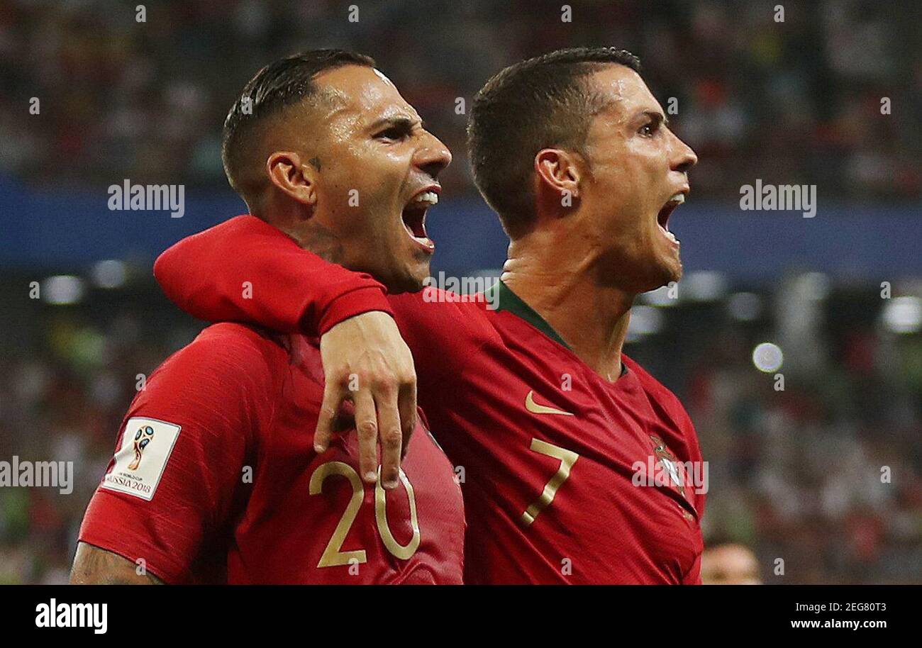 Ricardo quaresma iran hi-res stock photography and images - Alamy
