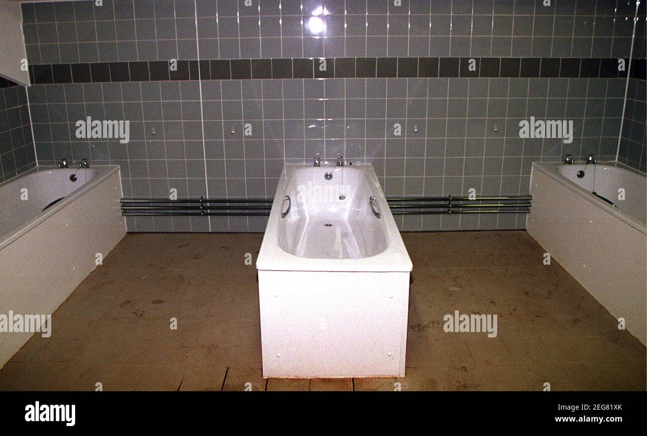 Team baths hi-res stock photography and images - Alamy