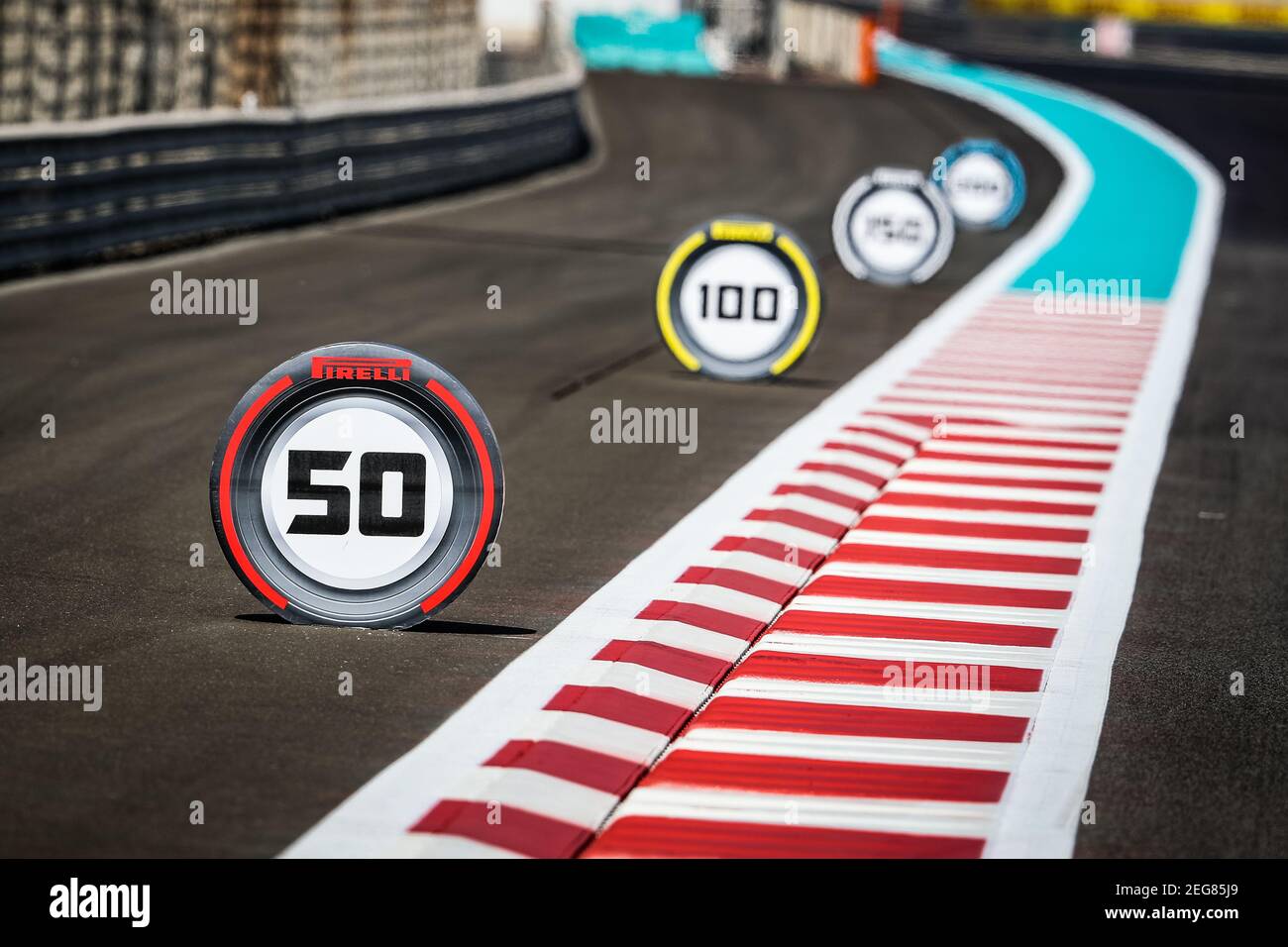 braking zone illustration during the Formula 1 Etihad Airways Abu Dhabi ...