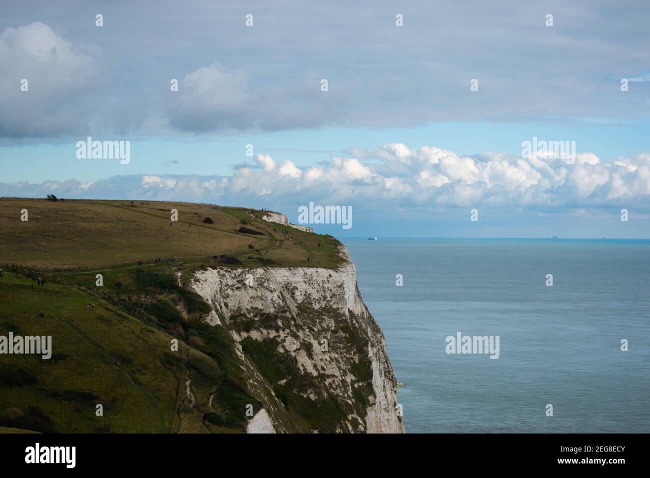 The White Cliffs of Dover with cloudy sky Stock Photo - Alamy