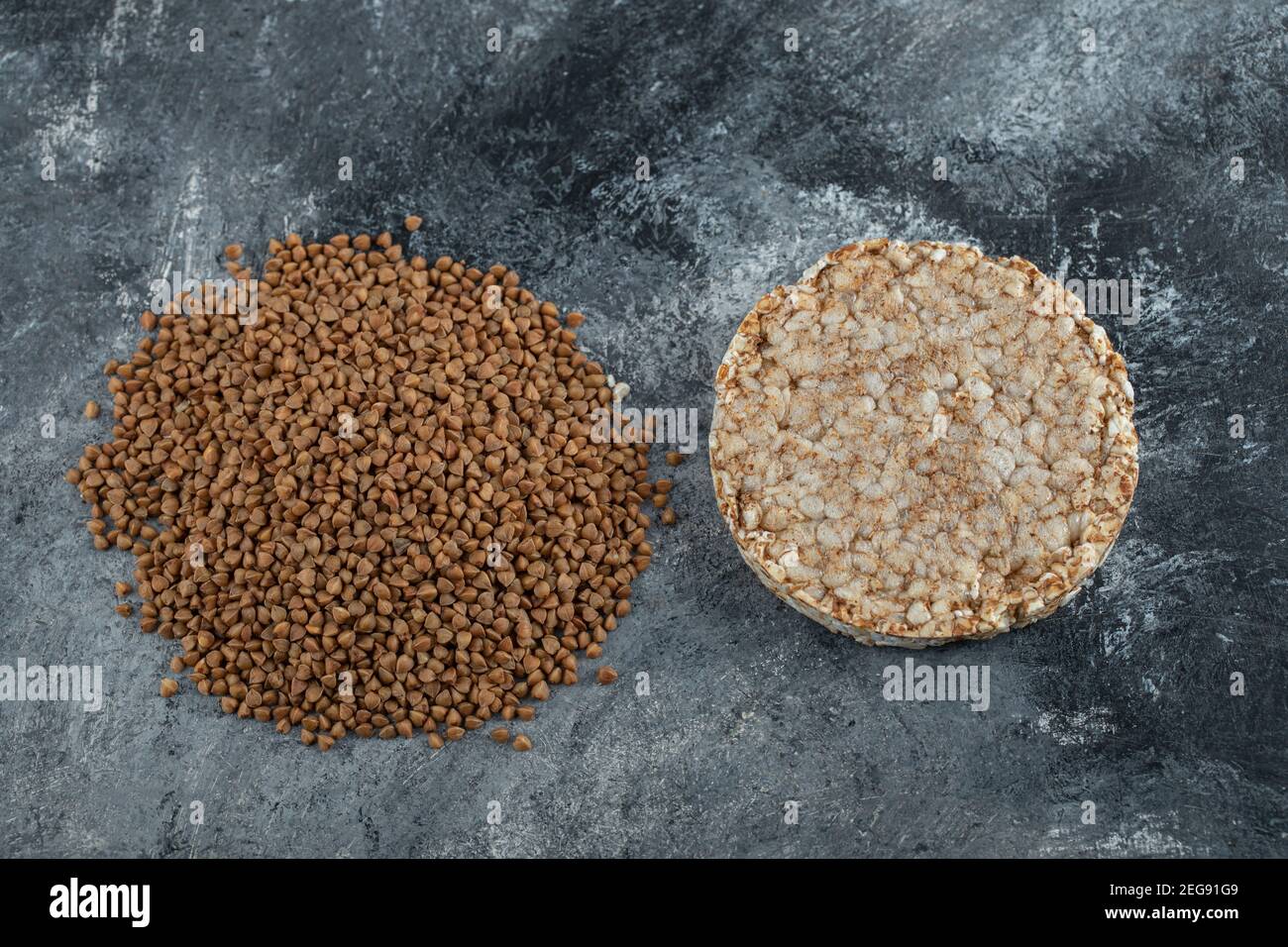 Cereal cake hi-res stock photography and images - Alamy