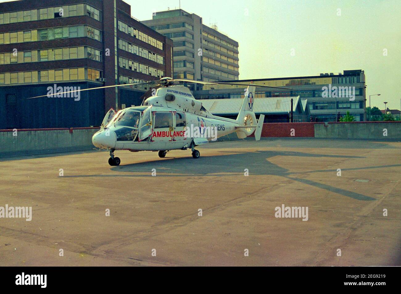 Sa 365 dauphin hi-res stock photography and images - Alamy