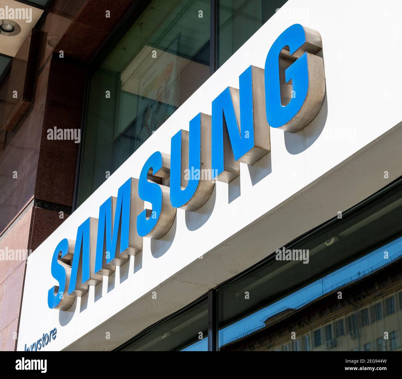 Moscow, Russia - May 26. 2019. Samsung- logo on the signboard, facade ...