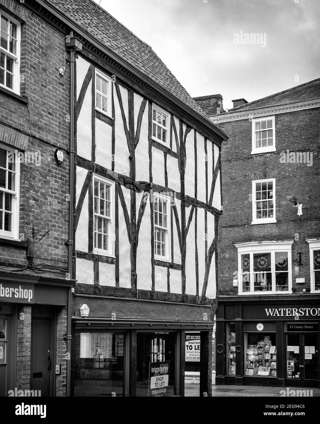 Black Drainpipe High Resolution Stock Photography and Images - Alamy