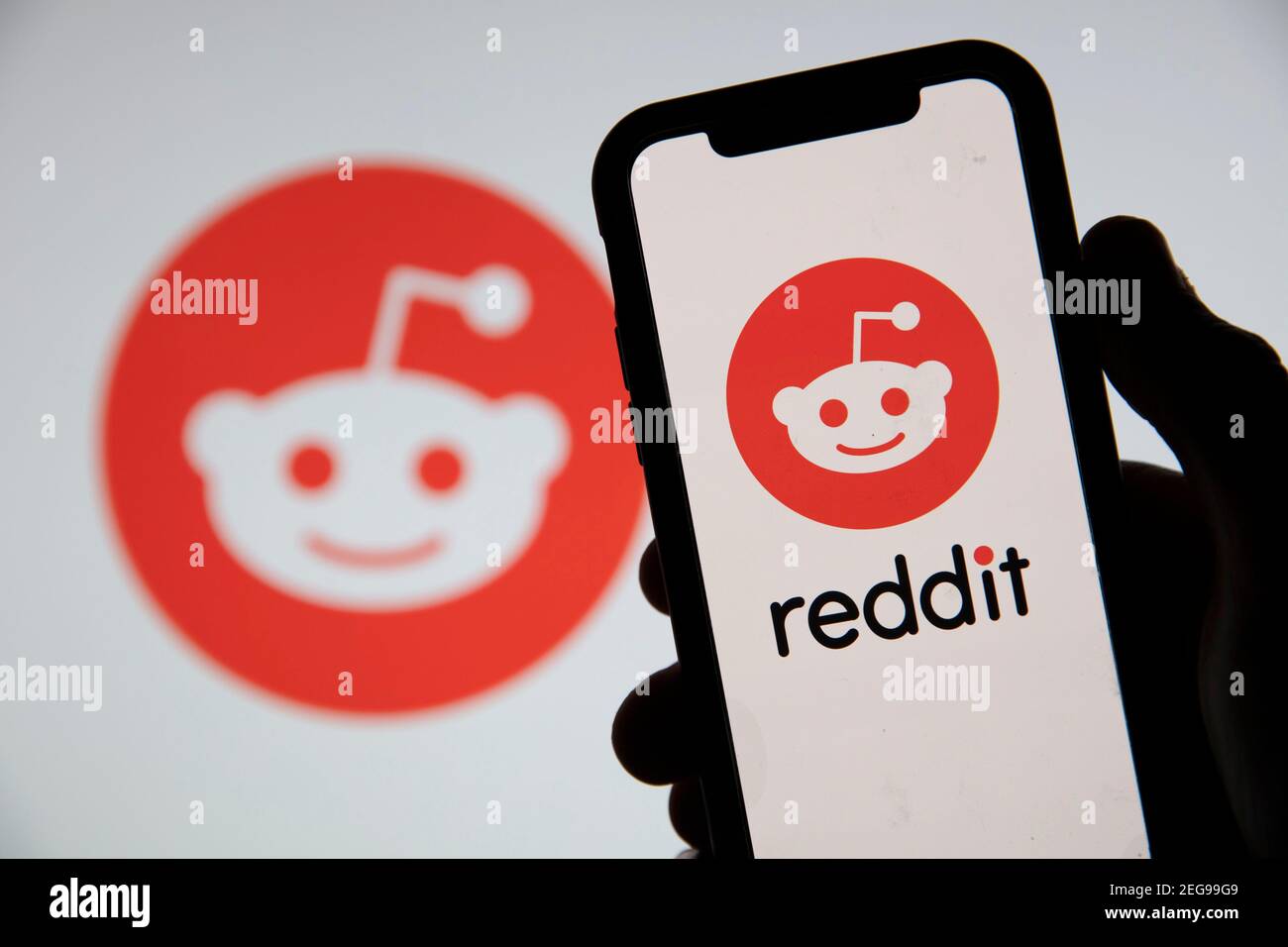 Smartphone device hi-res stock photography and images - Alamy