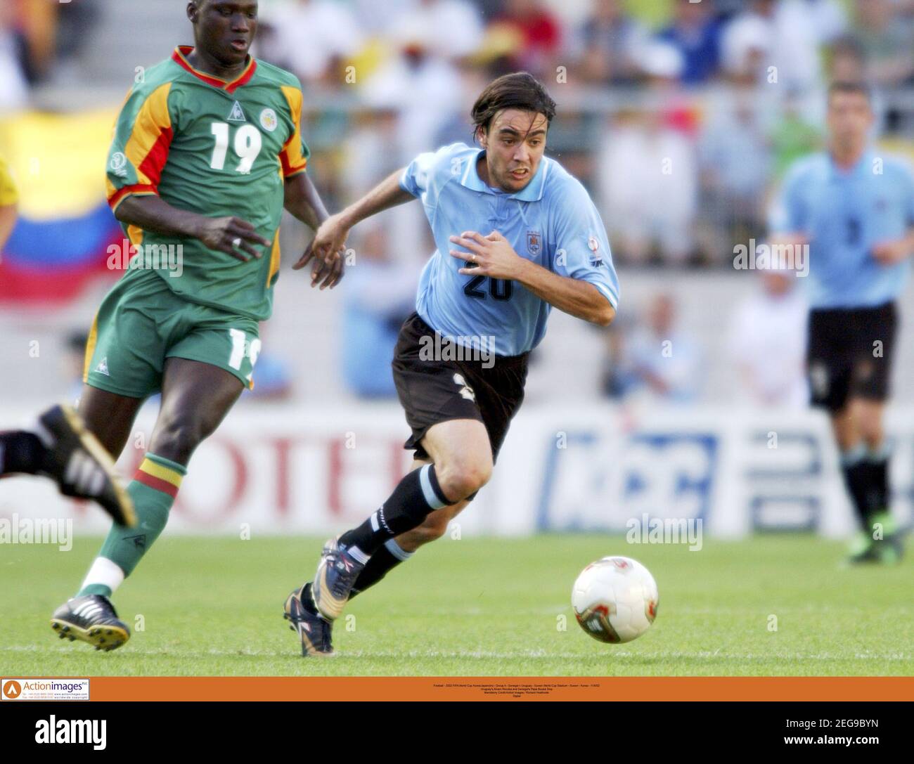 Papa bouba diop senegal 2002 hi-res stock photography and images - Alamy