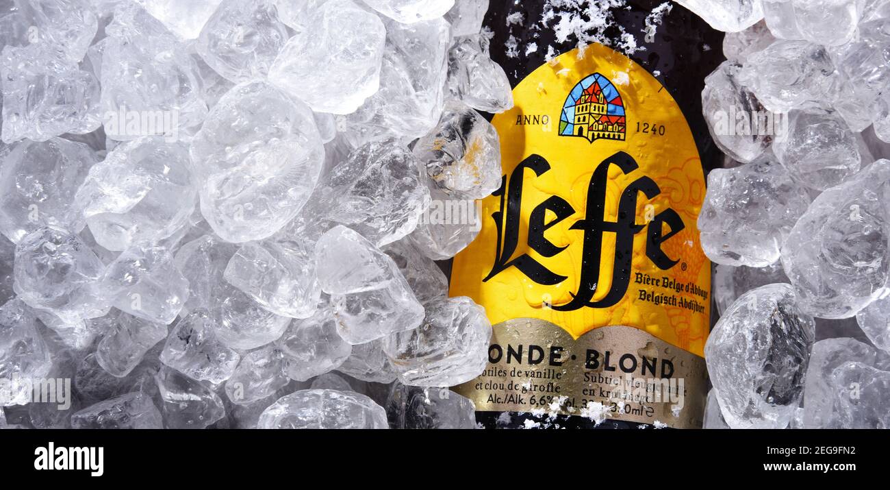 Leffe logo hi-res stock photography and images - Alamy