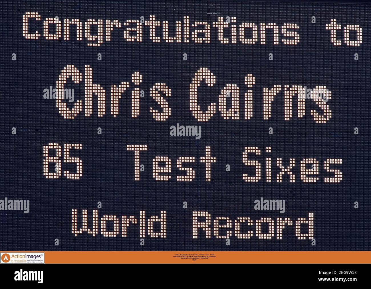 Sport cricket scoreboard world record hi-res stock photography and ...