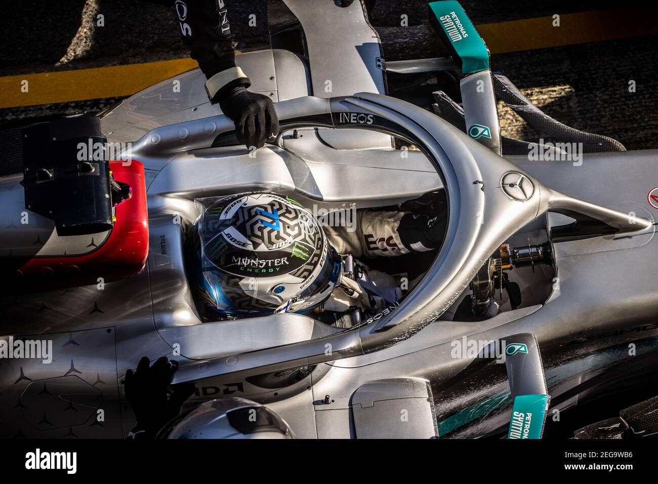 Volant mercedes f1 hi-res stock photography and images - Alamy