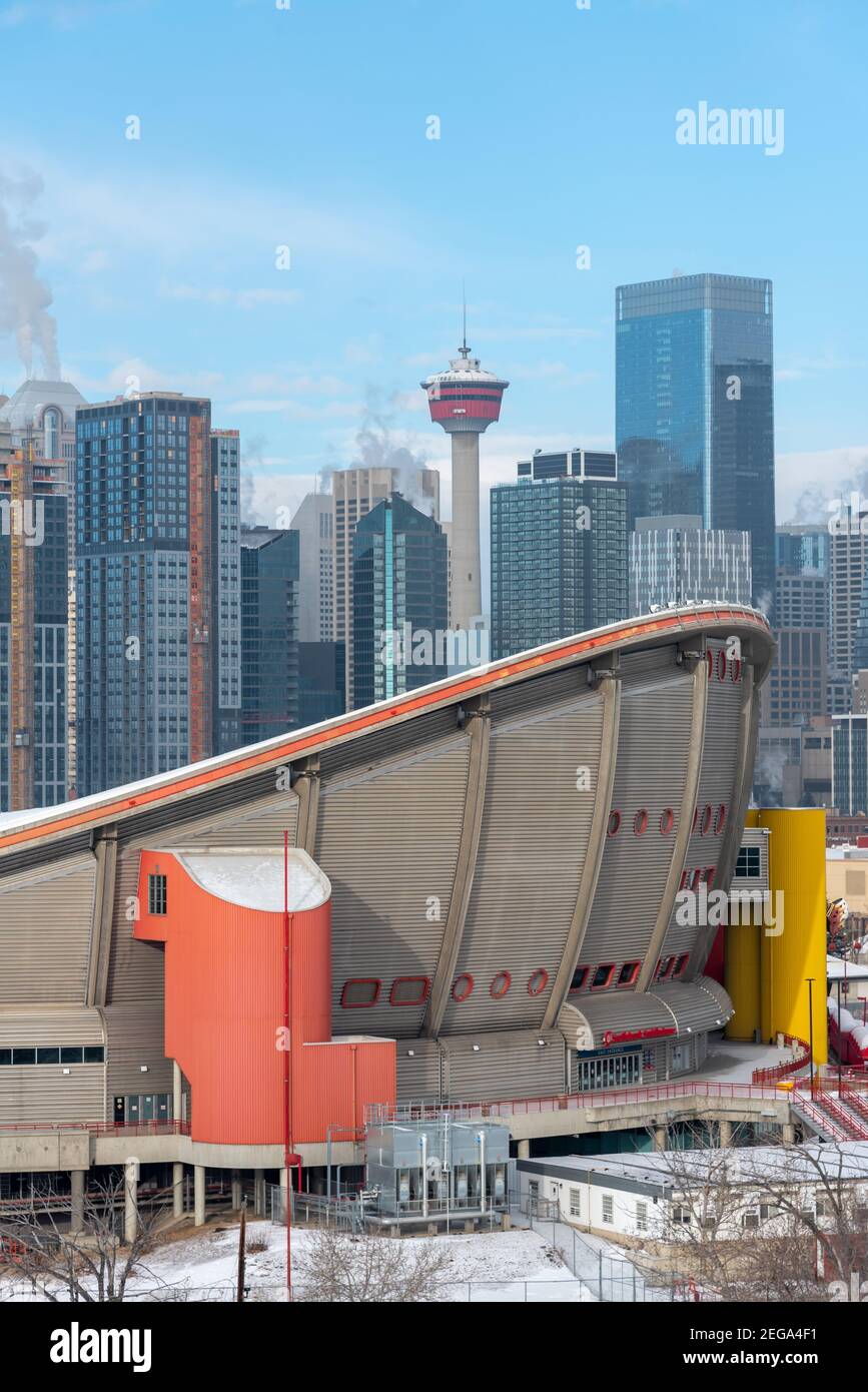 Scotiabank arena exterior hi-res stock photography and images - Alamy