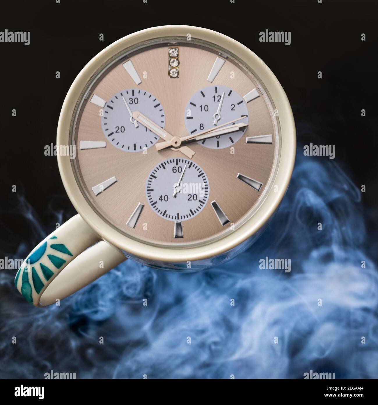 Hours cup hi-res stock photography and images - Alamy