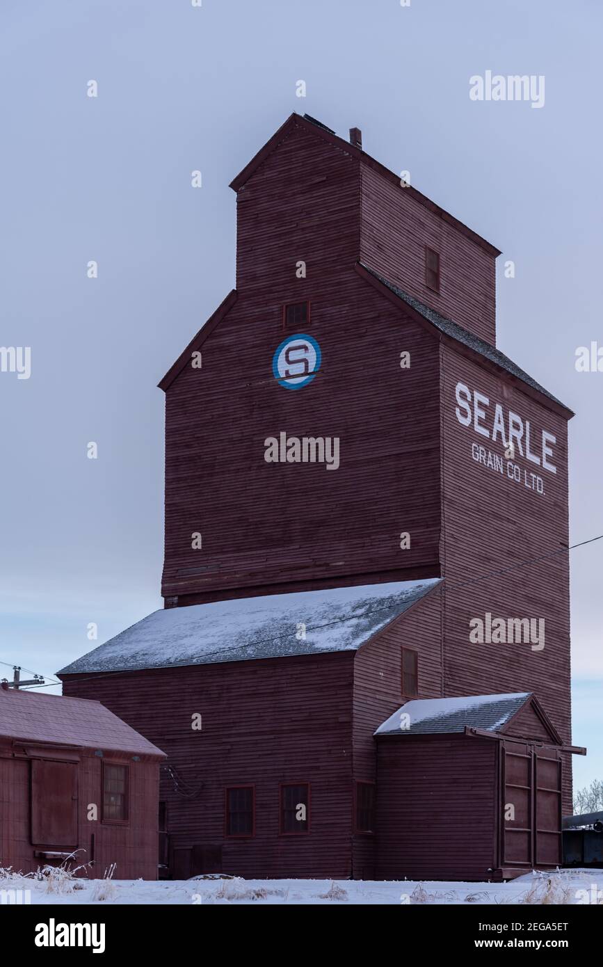 Rowley, Alberta - January 31, 2021: Old abandoned grain elevator in the ...
