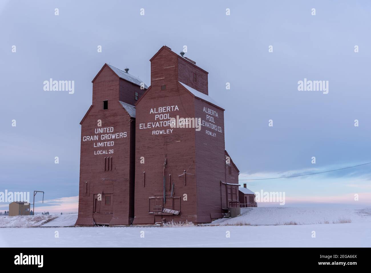 Rowley, Alberta - January 31, 2021: Old abandoned grain elevator in the ...