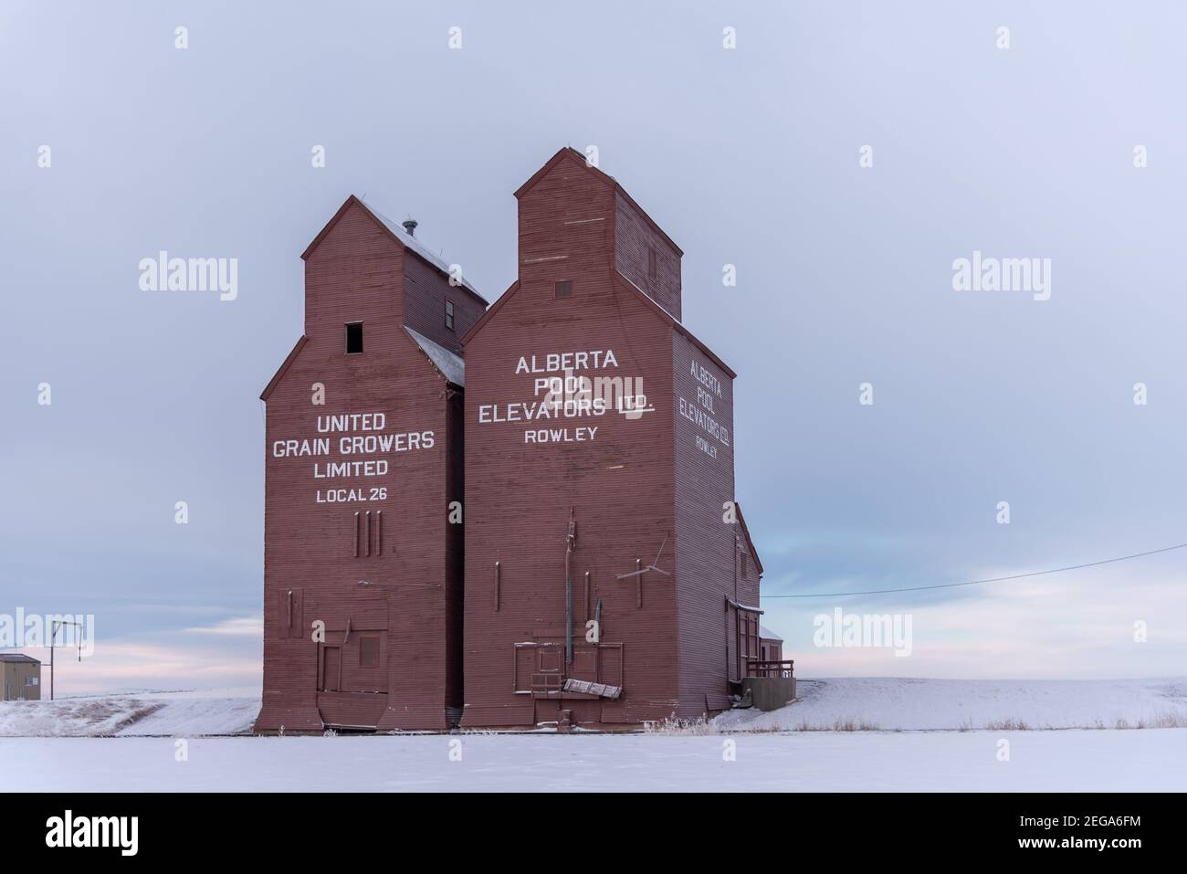 Rowley, Alberta - January 31, 2021: Old abandoned grain elevator in the ...