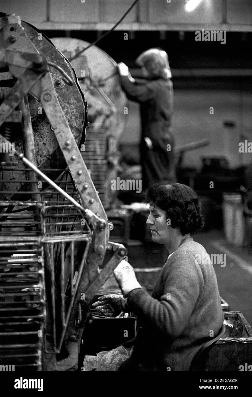 Woman Working Heavy Machinery Engineer Reparing Machine Stock Photo - Alamy