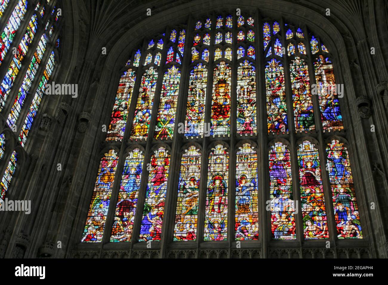 Kings College Chapel Interior; Stained Glass window, West face, Kings ...