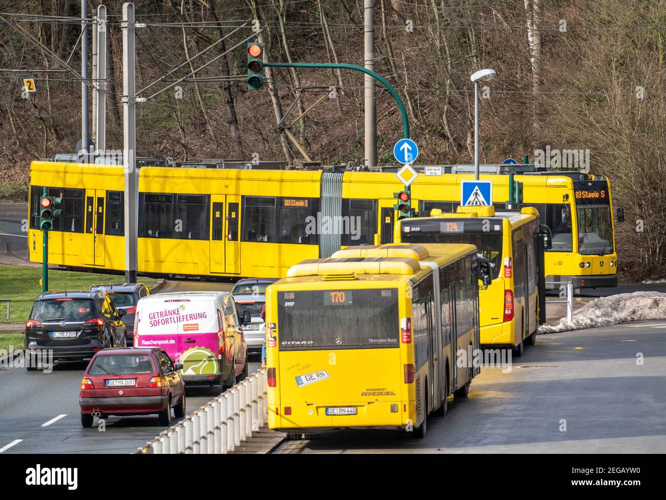 Regional bus hi-res stock photography and images - Alamy