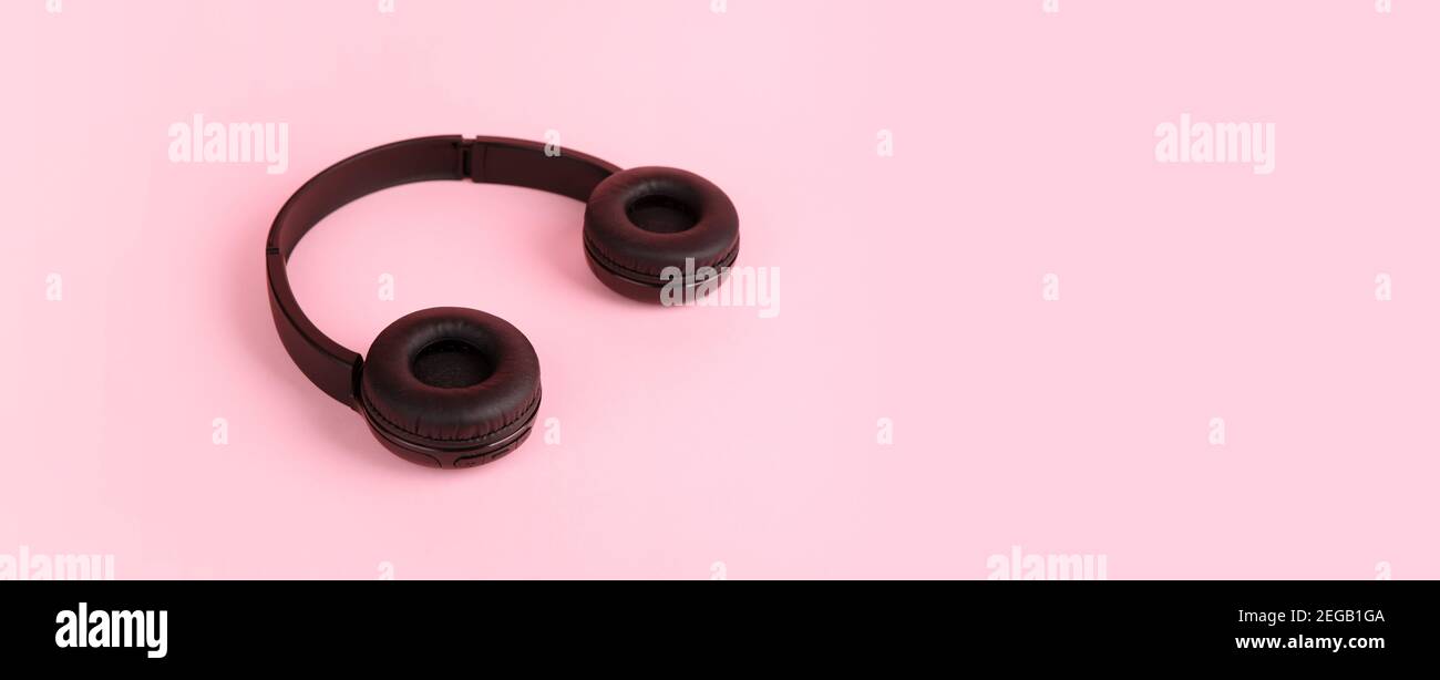 Bluetooth image hi-res stock photography and images - Alamy