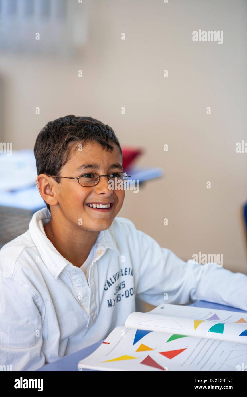 11 year old boy school uniform hi-res stock photography and images - Alamy