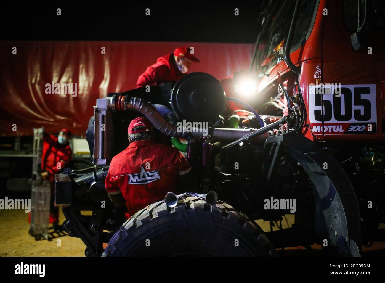 Maz, mechanic, bivouac during the 5th stage of the Dakar 2021 between ...