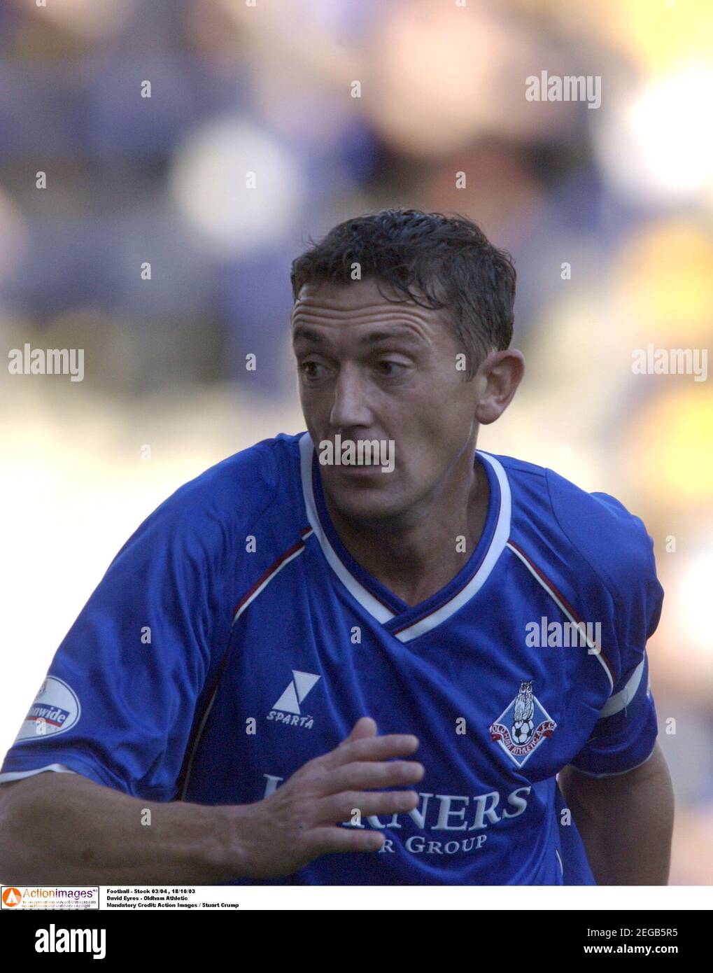 David eyres of oldham athletic hi-res stock photography and images - Alamy
