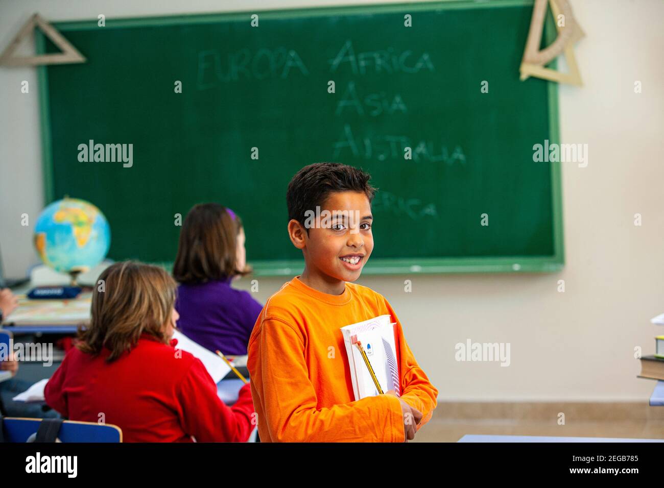 School eleven year olds hi-res stock photography and images - Alamy