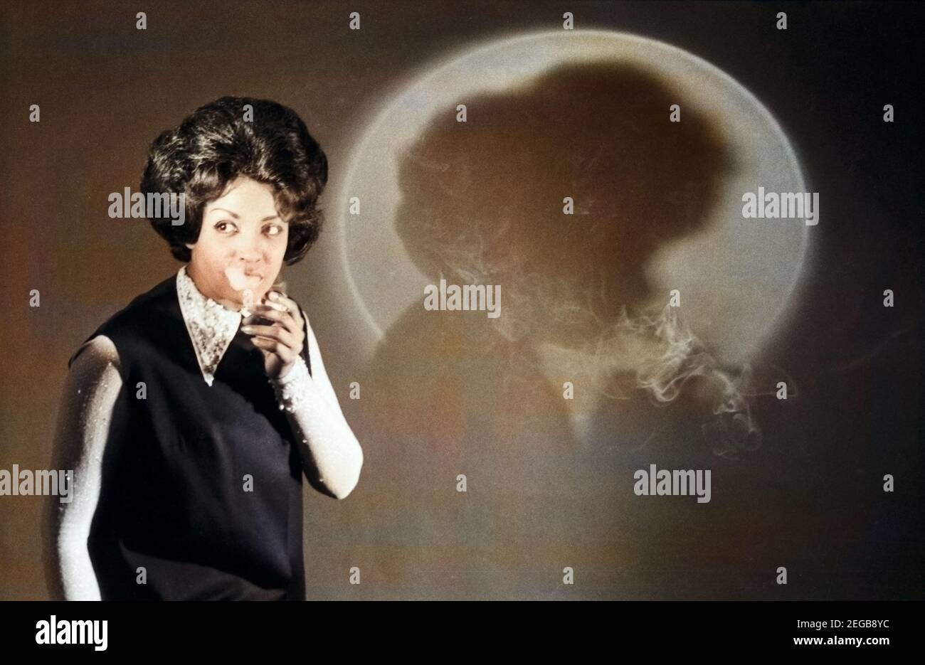 Die karibische Schlagersängerin Mona Baptiste, Deutschland 1960er Jahre ...