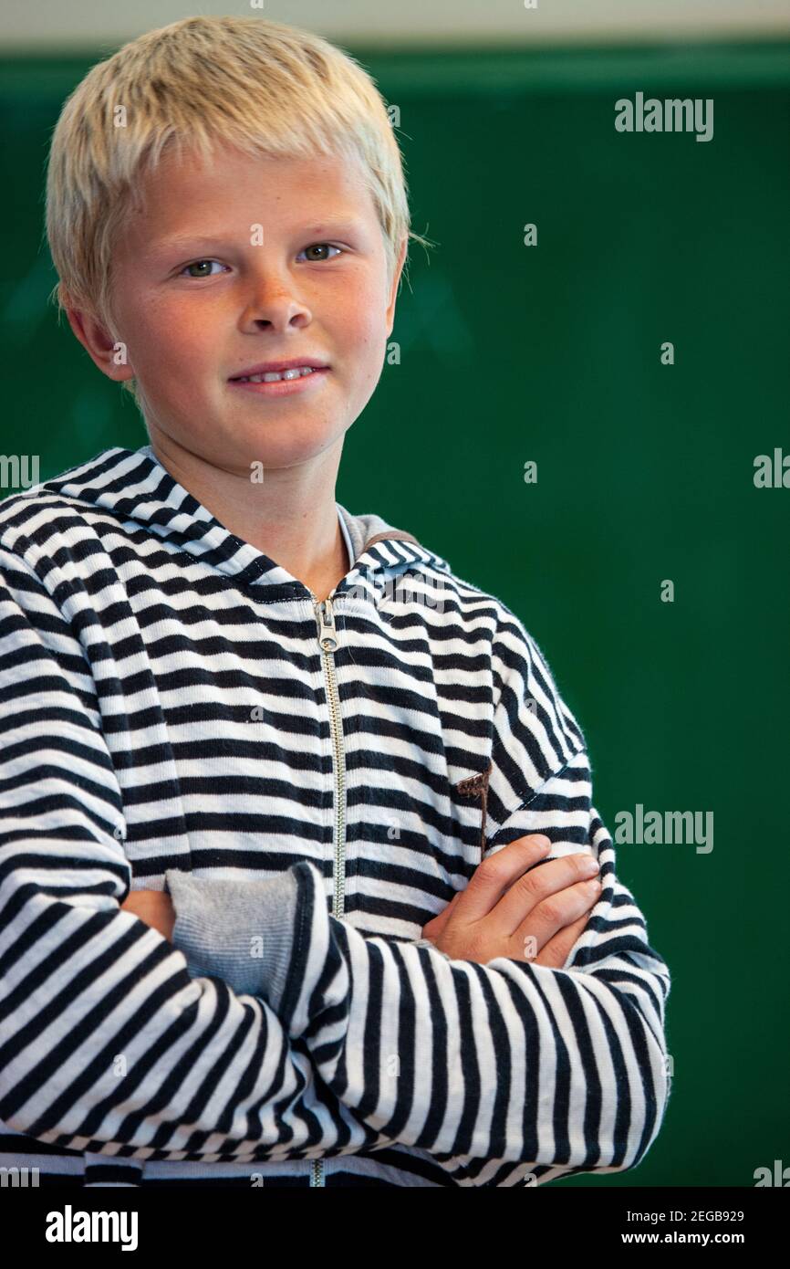 Happy 11 year old in school uniform hi-res stock photography and images ...