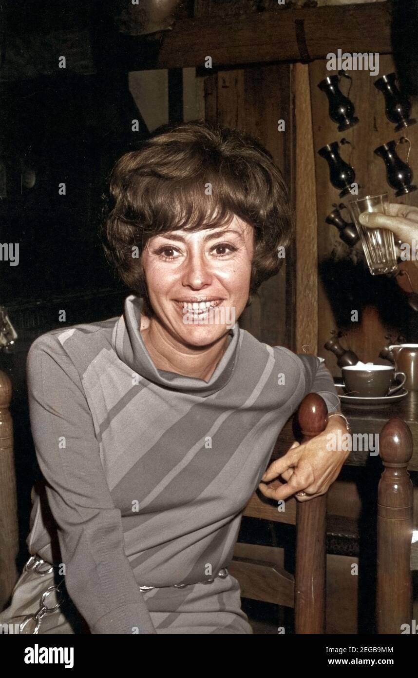 Die internationale Sängerin Caterina Valente mit Michael Pfleghar, Eric ...