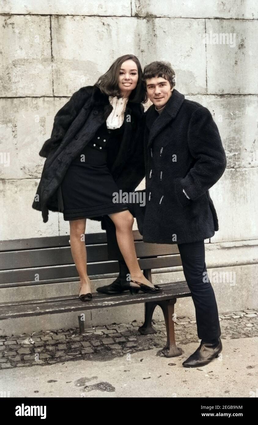 1960s asian fashion model hi-res stock photography and images - Alamy