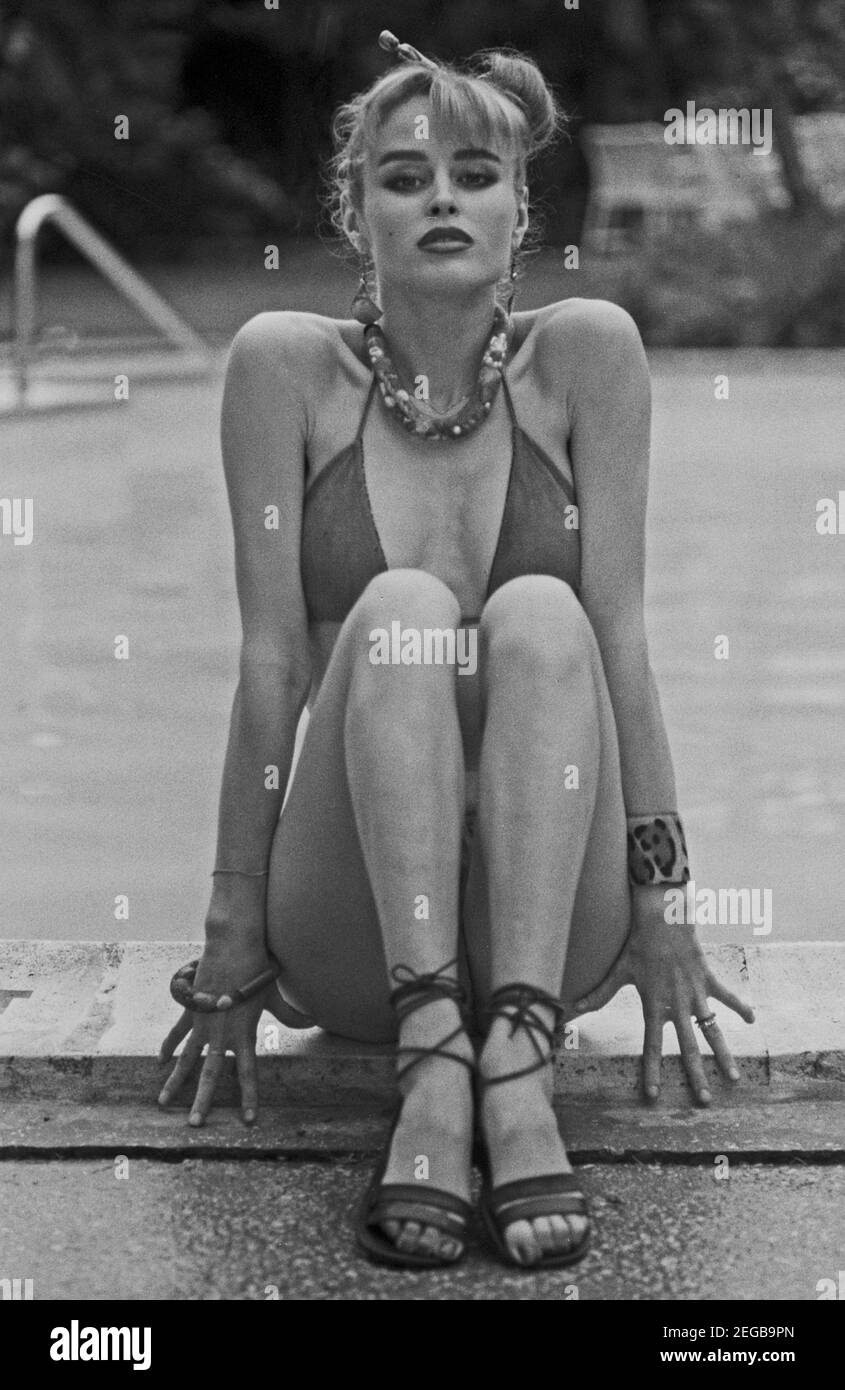 Zanna Sitzmann, österreichisches Model, bei einem Fotoshooting, Deutschland um 1985. Austrian ...
