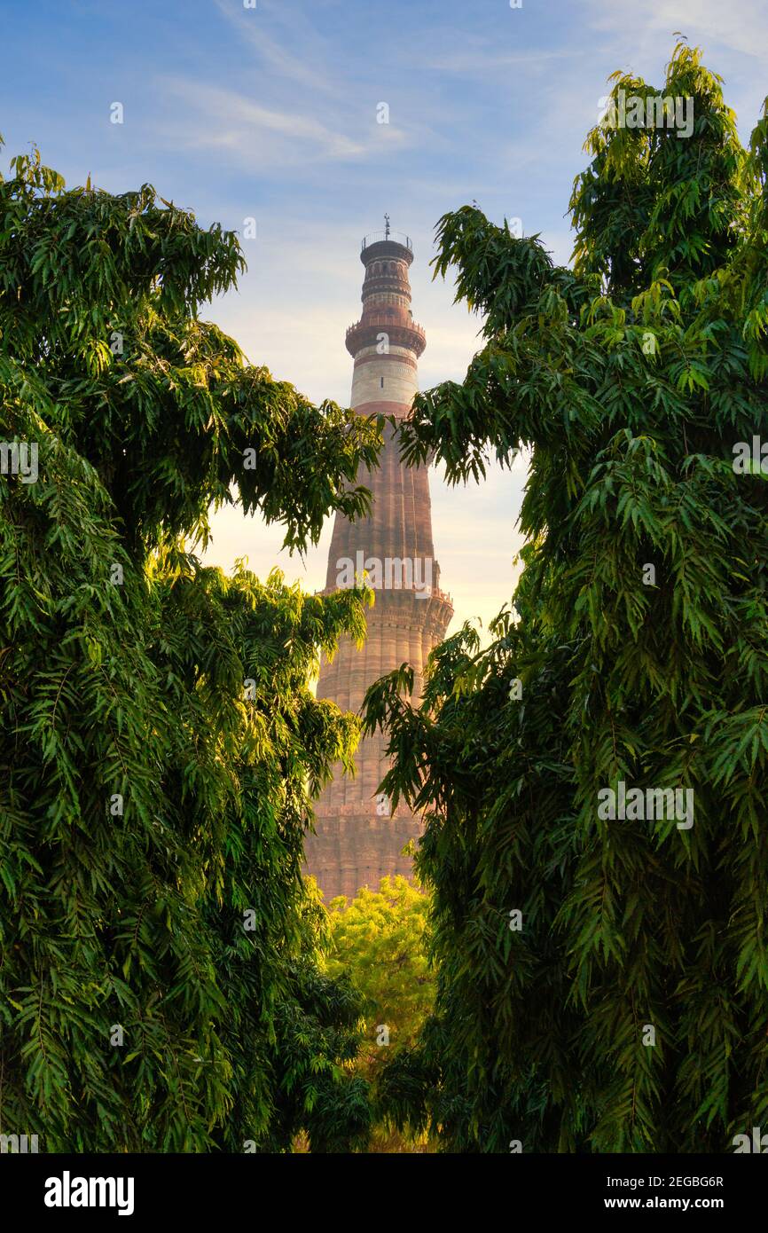 Qutub Minar (Minaret) a highest minaret in India standing 73 M tall ...