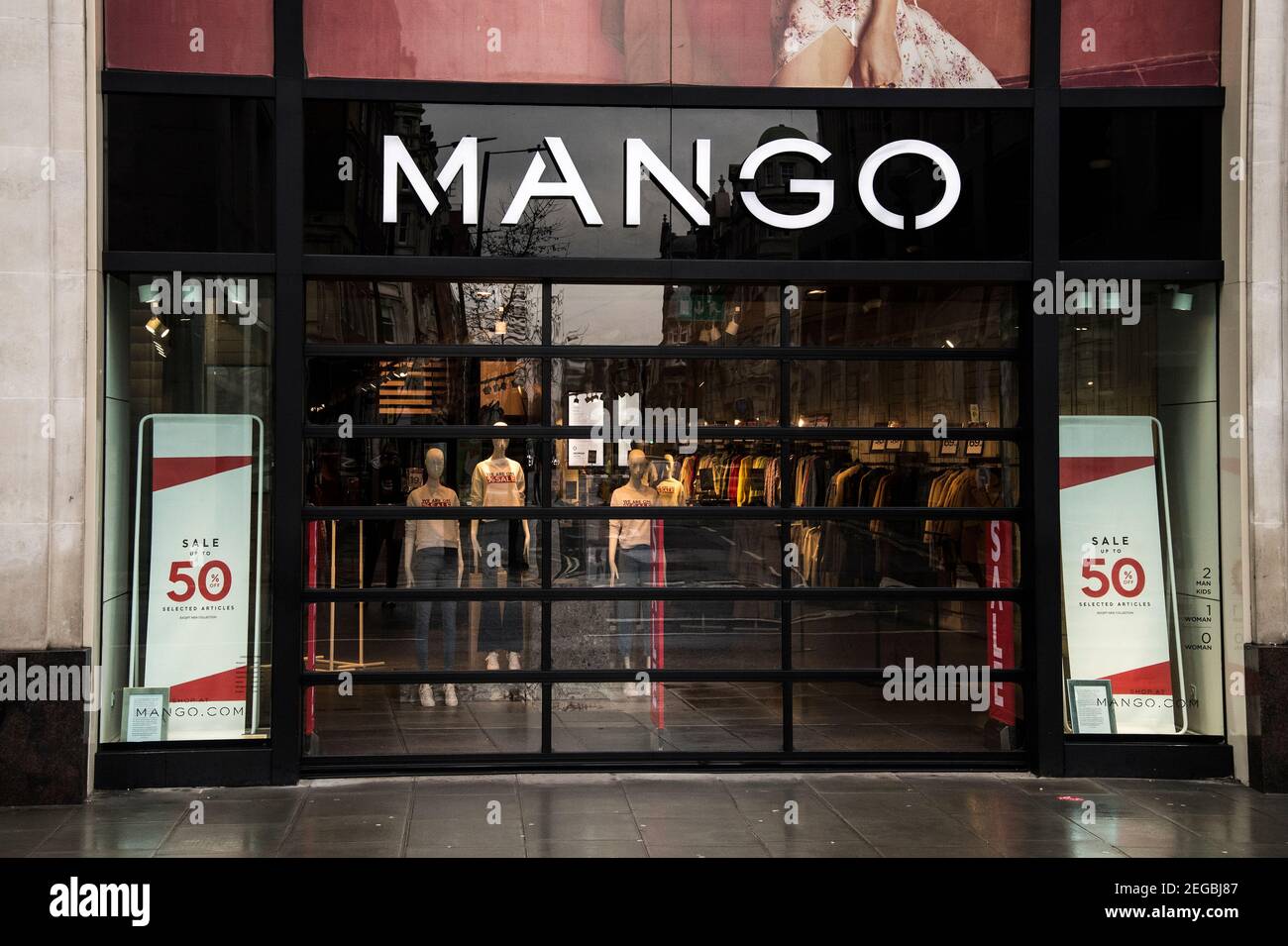 Mango store uk hi-res stock photography and images - Alamy