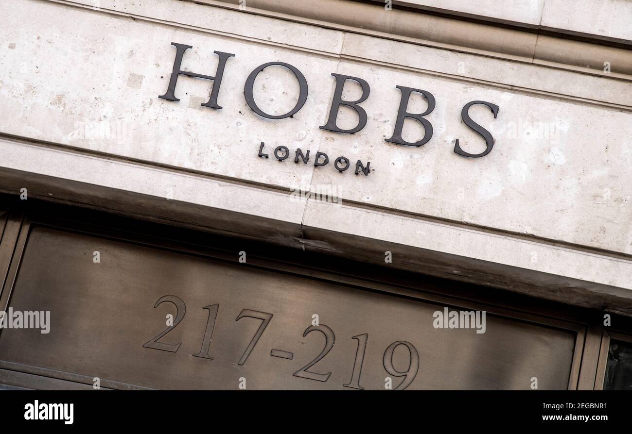 Hobbs store sign hi-res stock photography and images - Alamy