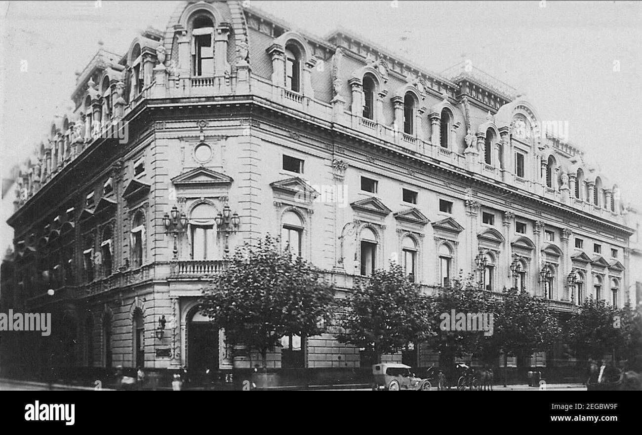 Banco de la nacion argentina Black and White Stock Photos & Images - Alamy
