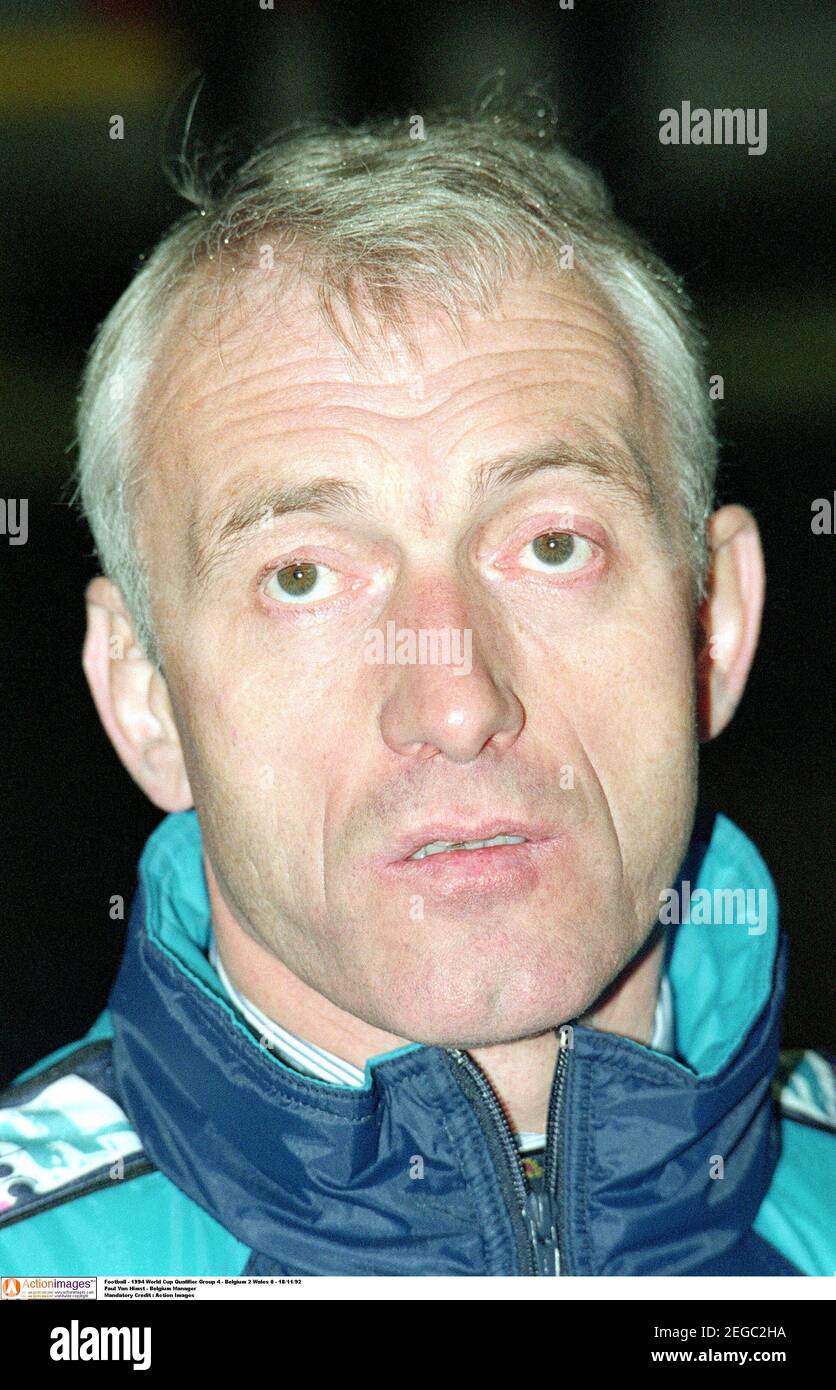 Paul van himst hi-res stock photography and images - Alamy