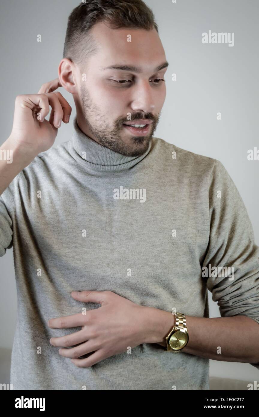 Student looks embarrassed hi-res stock photography and images - Alamy