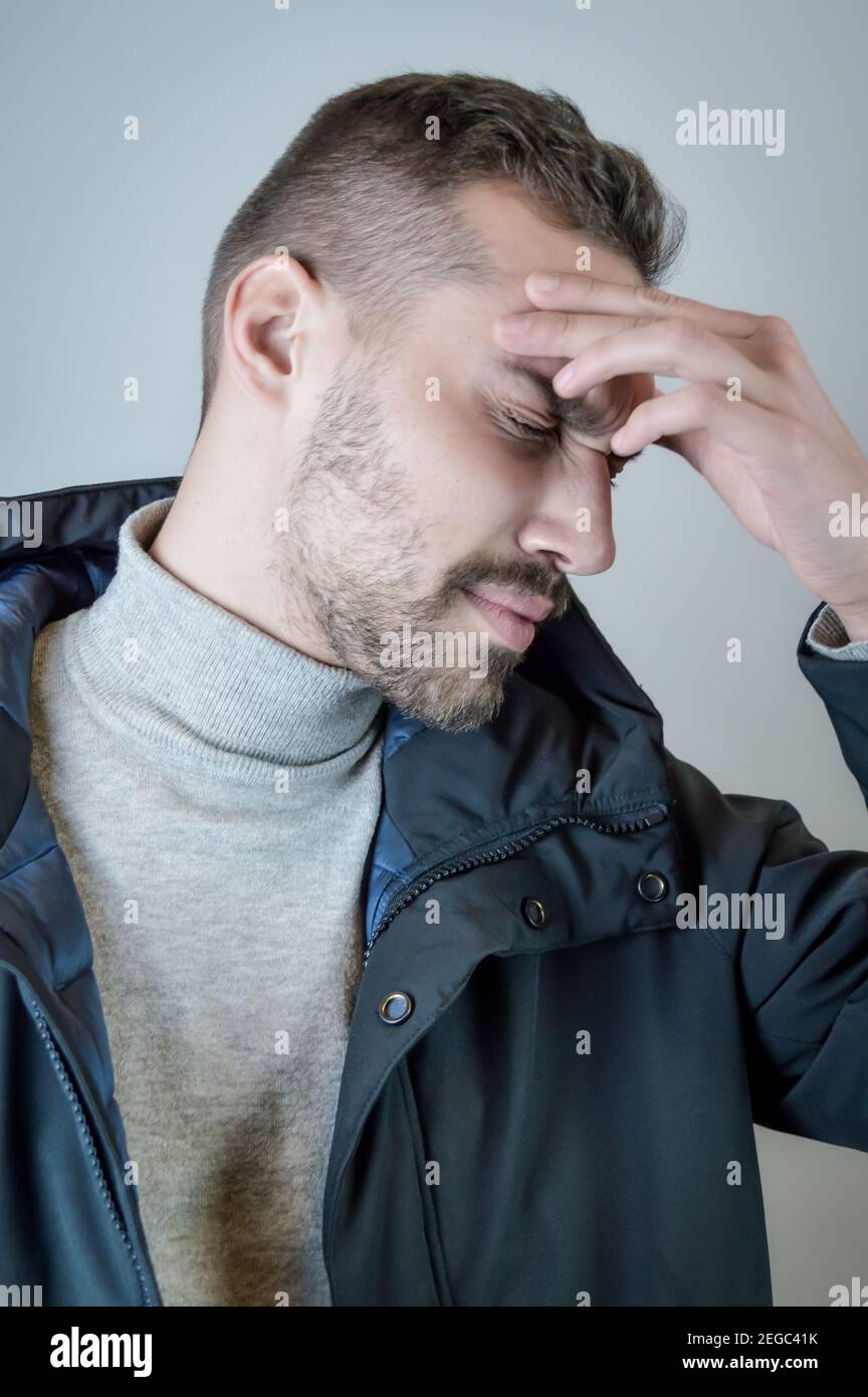 Forehead hold hi-res stock photography and images - Alamy