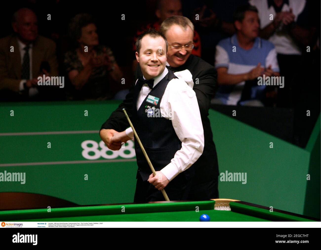 John williams (snooker referee) hi-res stock photography and images - Alamy