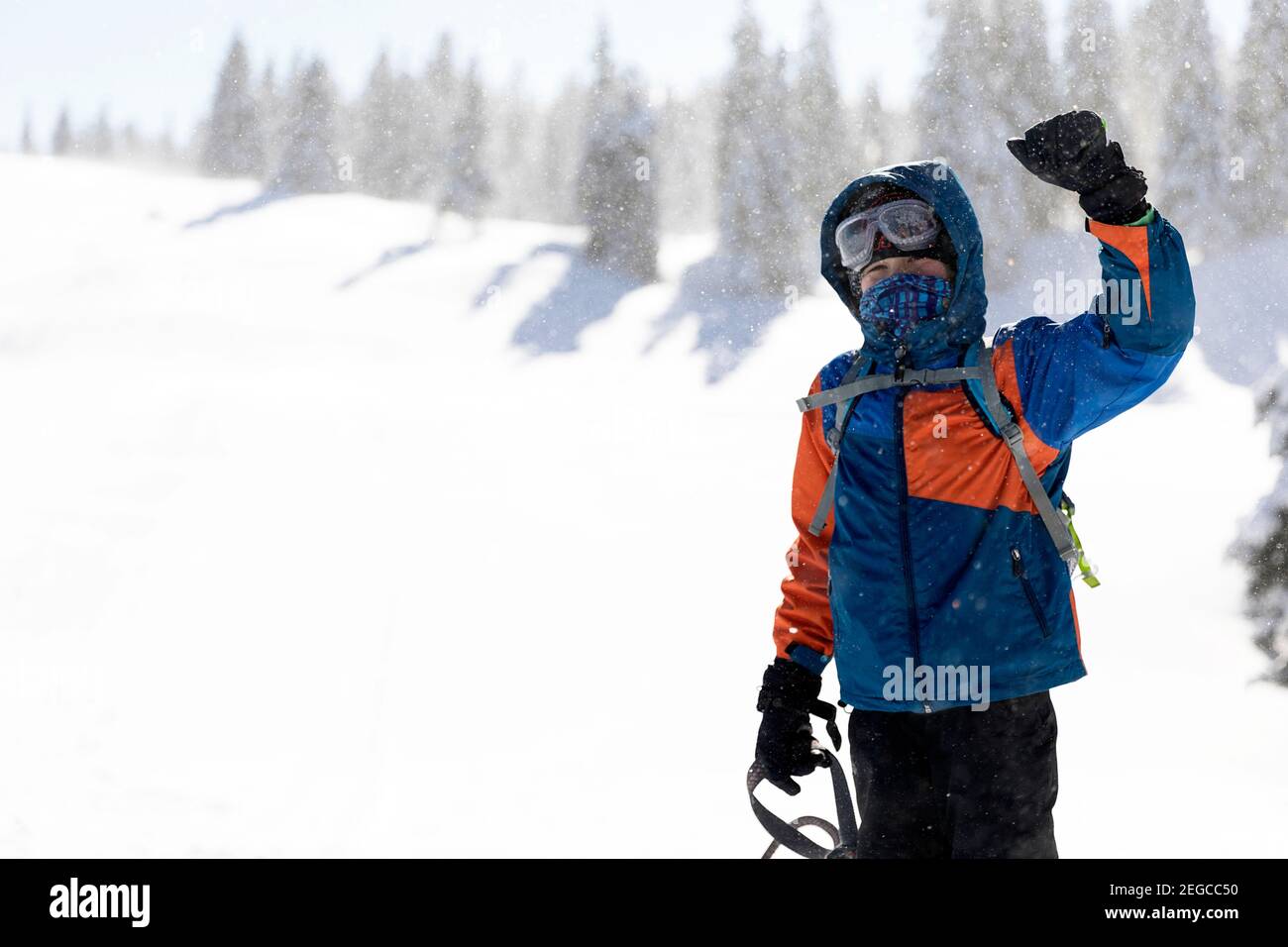 Scarf wind hand hi-res stock photography and images - Alamy
