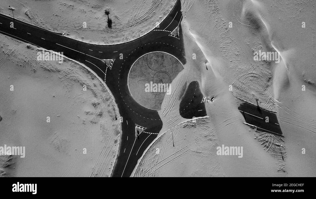 Half desert road, Dubai Stock Photo - Alamy