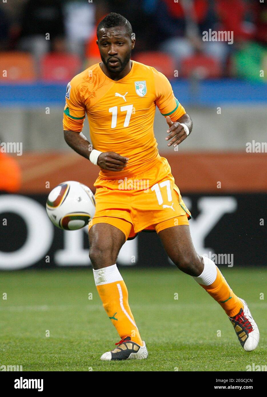 Ivory coast v portugal hi-res stock photography and images - Alamy
