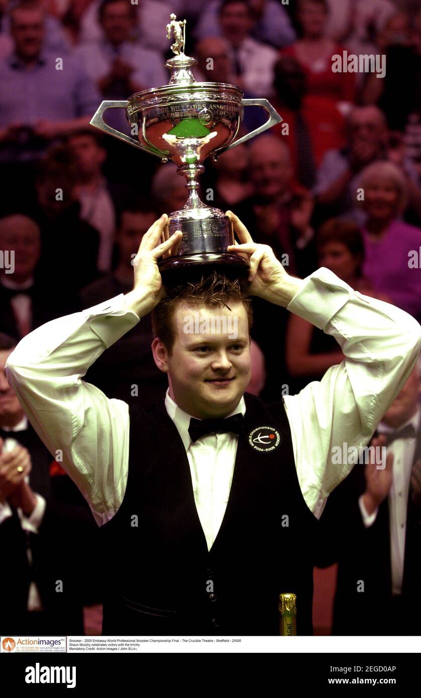 Snooker world championship trophy hi-res stock photography and images ...